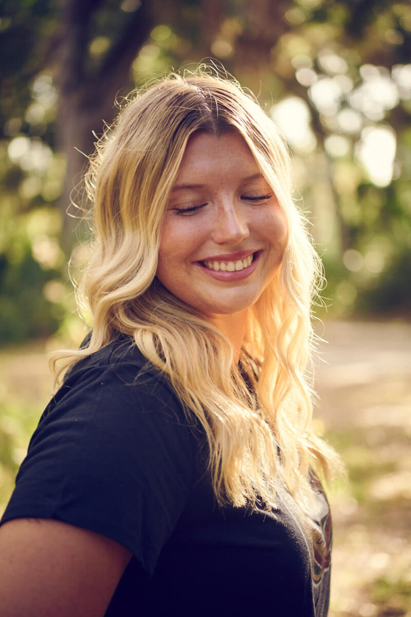 Senior Portraits at Riverbend Park | Dani Carretero Photography